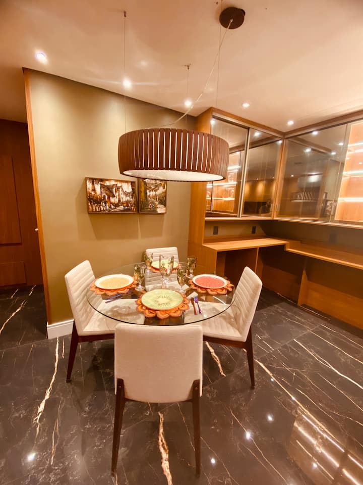 Apartamento Luxo Com Ar Condicionado E Garagem - Liberdade