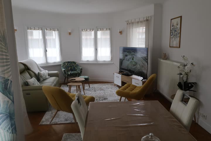 Spacieux Appartement 3 Chambres Au Cœur De Thonon - Évian-les-Bains