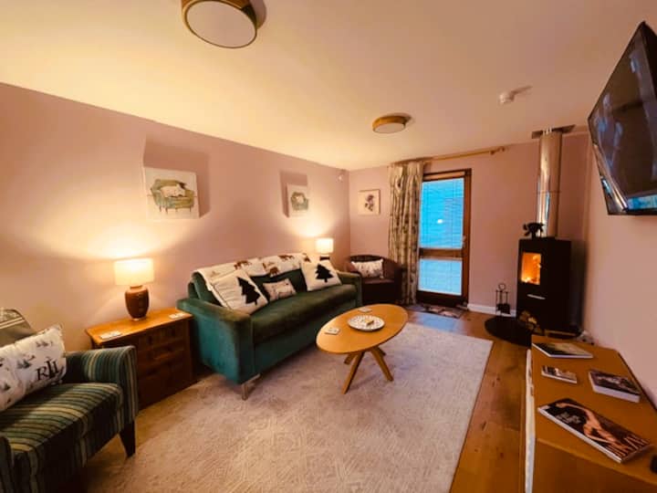 Cosy Cottage In Central Ballater - Balmoral Castle