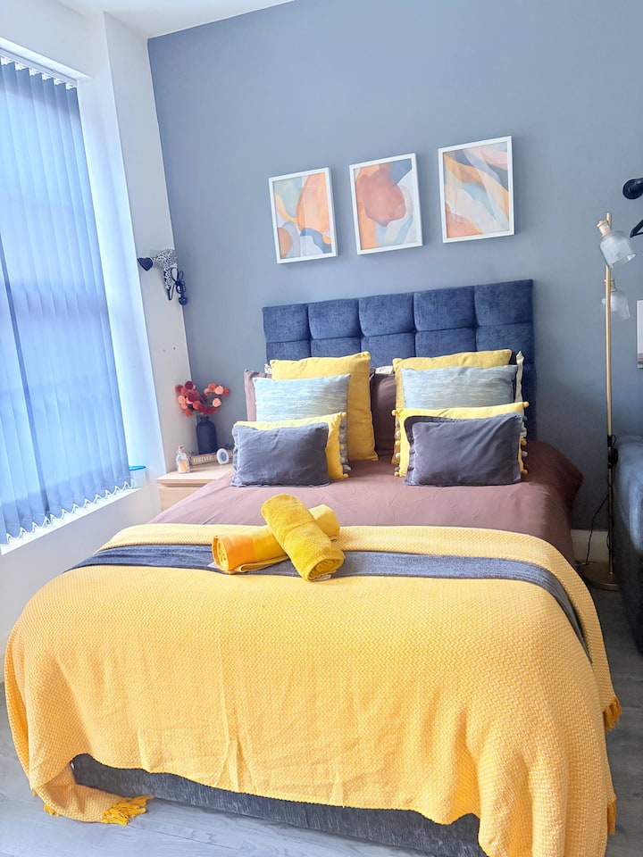 Bright Flat • City Centre • Easy Access • Duke St - Liverpool