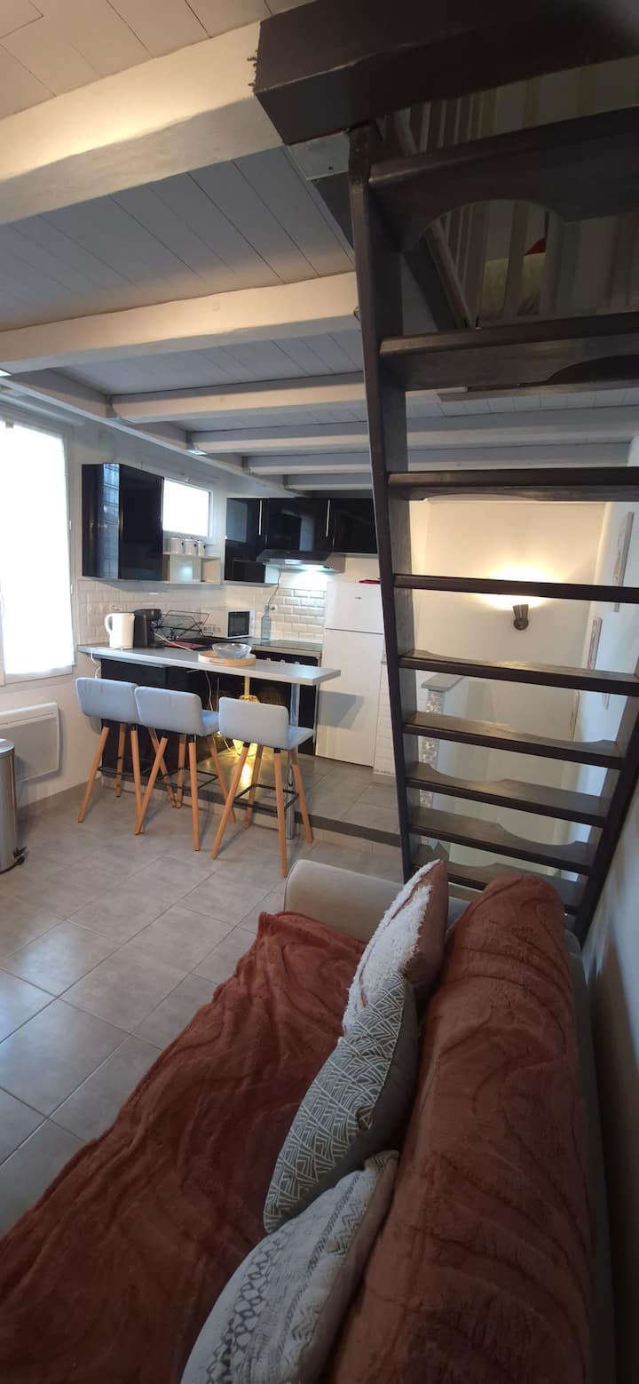 Le Cocon De Garons, Centre & Aéroport - Bellegarde