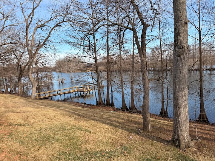 Heron’s Haven On The Bayou - Bastrop, LA