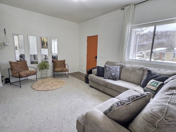 The Lakeside Inn - Nelson Dewey State Park, Cassville