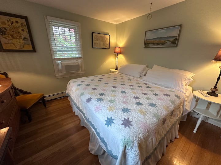 Private King Bedroom In Shared Chatham Home - Orleans, MA