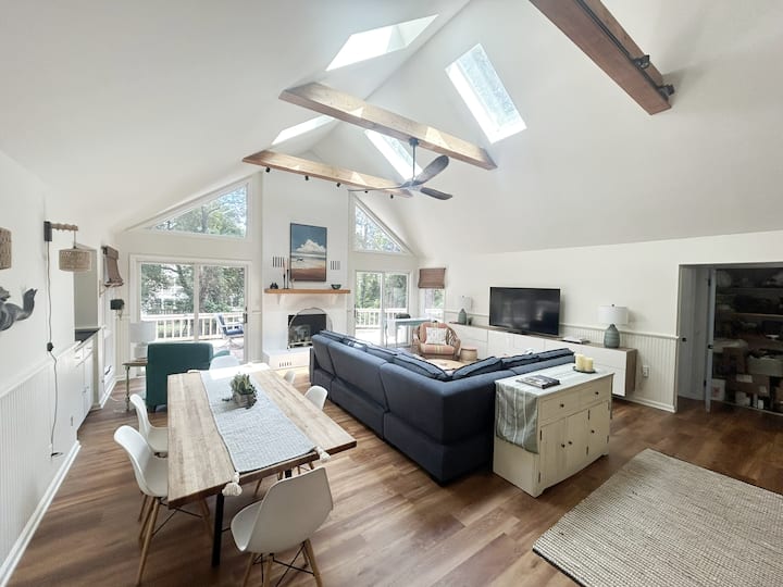 Short Walk To Beach*comfy King Beds*outdoor Living - Duck, NC