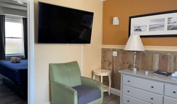 Colonial Inn Motel - Nags Head, NC