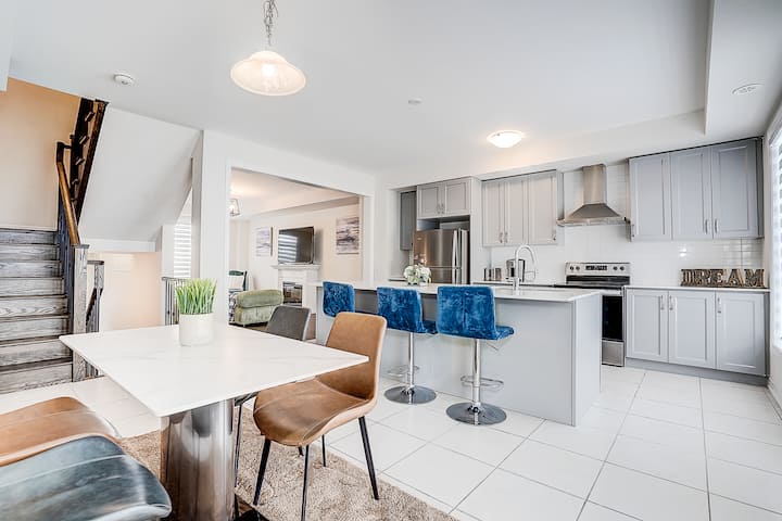 Beautiful Townhouse -19 - Whitby