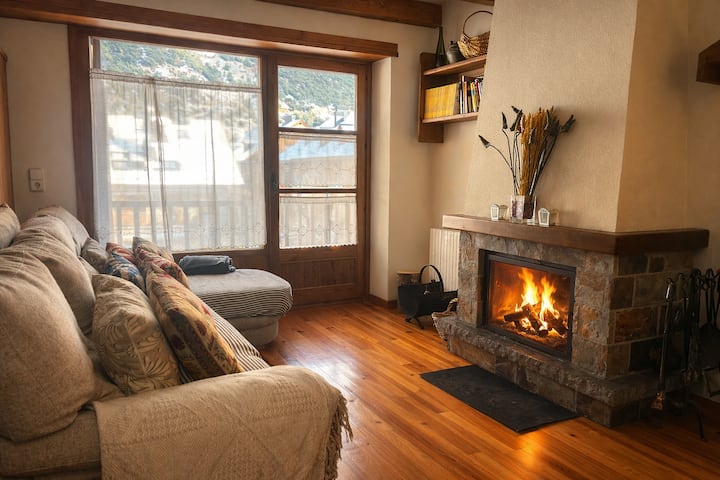 Rural D'àneu | Apartament Familiar I Llar De Foc - Esterri d'Àneu