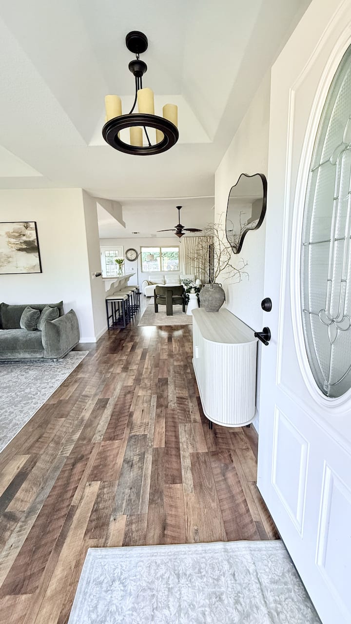 Welcome To Ramirez Residence (Serenity) - SeaQuest Folsom, Folsom