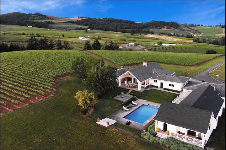 Atthejoy-luxury Oregon Wine Country Retreat - Seven Springs Vineyard, Salem