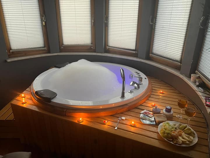 Jakuzili Suite Oda / Hot Tube Room - Osmangazi