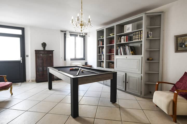 Ô ÉToiles - Piscine, Billard & Cœur De Ville - Morvan