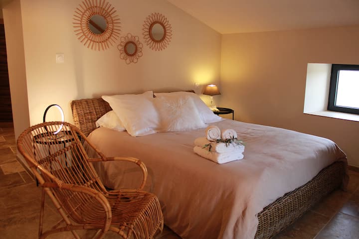 La Maison Chez Alice
 "Chambre Jane" - Barjac