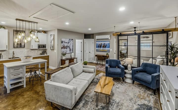 The Autumn - Stylish Studio Minutes To Downtown - Piedmont, SC