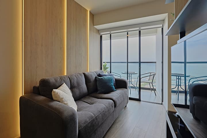 Luxury Ocean View Apart Near Barranco Balcony 1403 - Peru