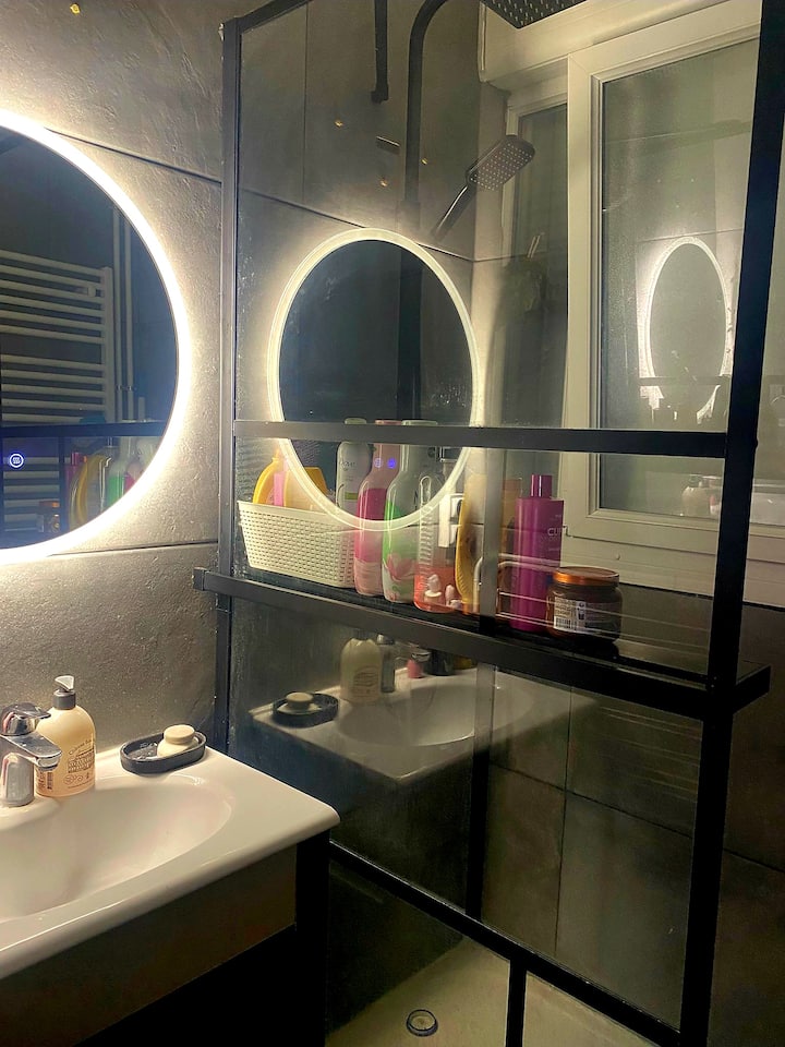 Superbe Appartement Avec Parking - Cestas