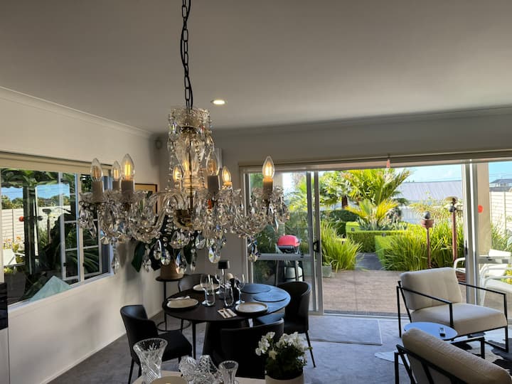 Nice Villa - New Plymouth