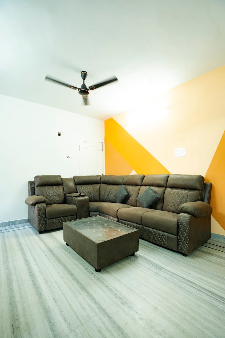 Brick Villa | 5bhk Pool Villa In Panaiyur, Ecr - Chennai