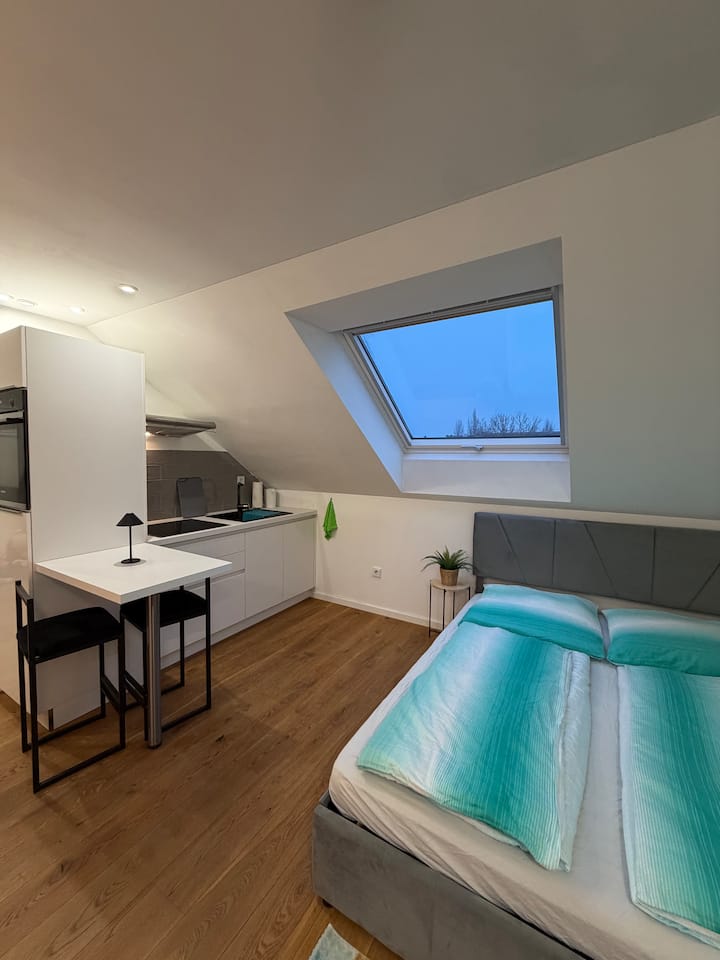 Modernes Dachgeschoss - Bobingen