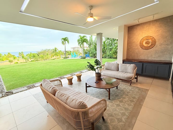 Casamar | Amplia Terraza Y Jardín Vista Al Mar - Panama