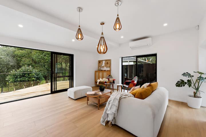 Family-friendly Modern Home In Ellerslie - Auckland