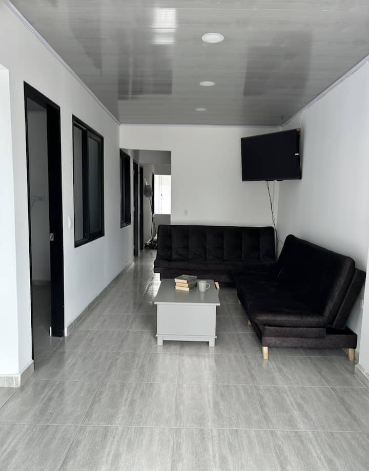 Disfruta De Una Estadia Comoda En Villavicencio - Villavicencio