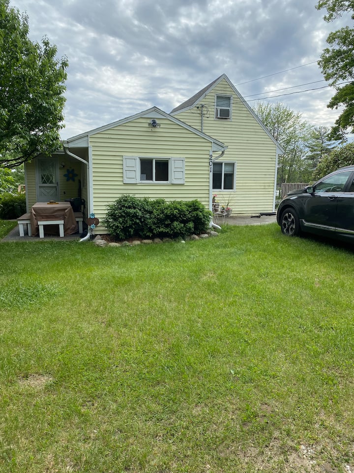 Cute Cottage On All Sports Lake - Home Township, MI