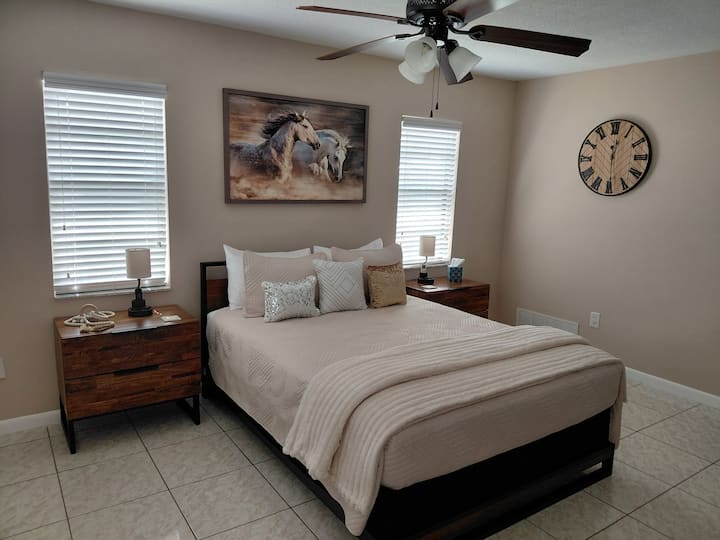 Acogedor - Sebring, FL