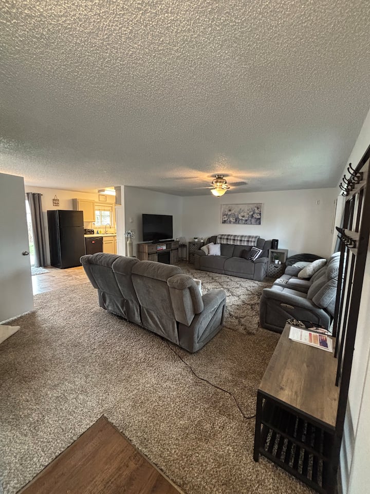 Downtown Cda & Lake Nearby | 4 Rooms | Sleeps 8 - Coeur d'Alene, ID