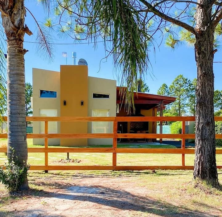 Pinares Del Norte: Casa En Federación, Entre Ríos - Federación