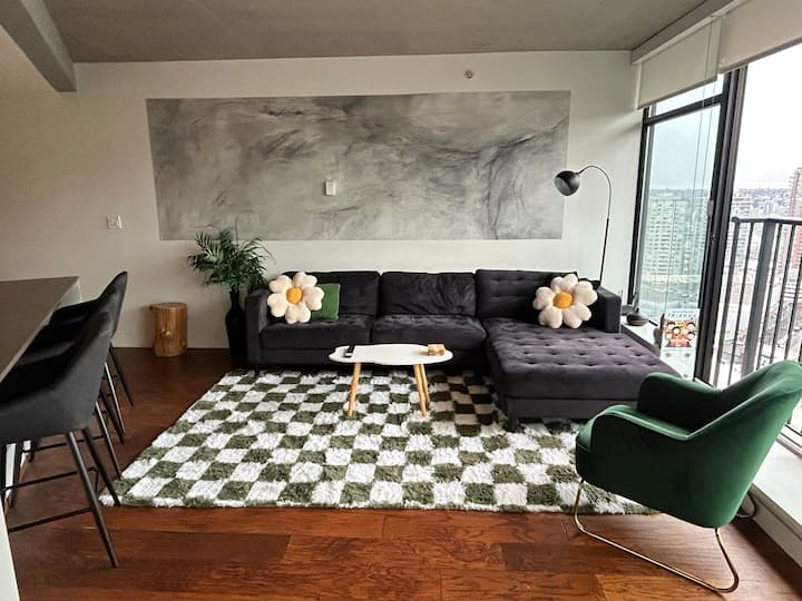Cozy Corner In Historic Gastown - Vancouver
