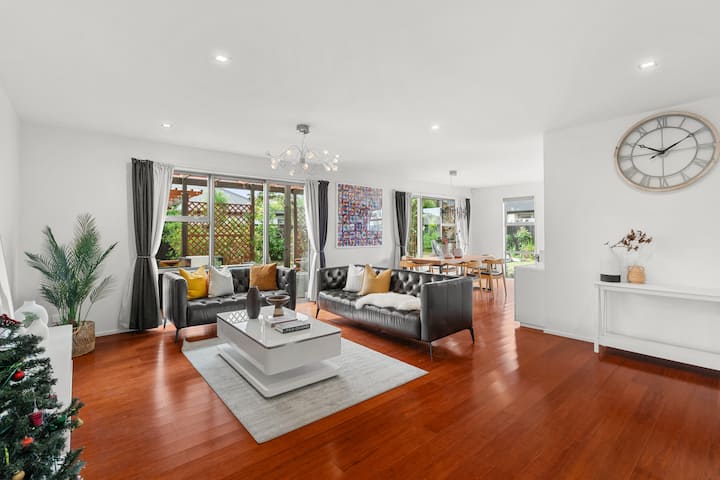 Spacious 6br Home For Families & Groups - Christchurch