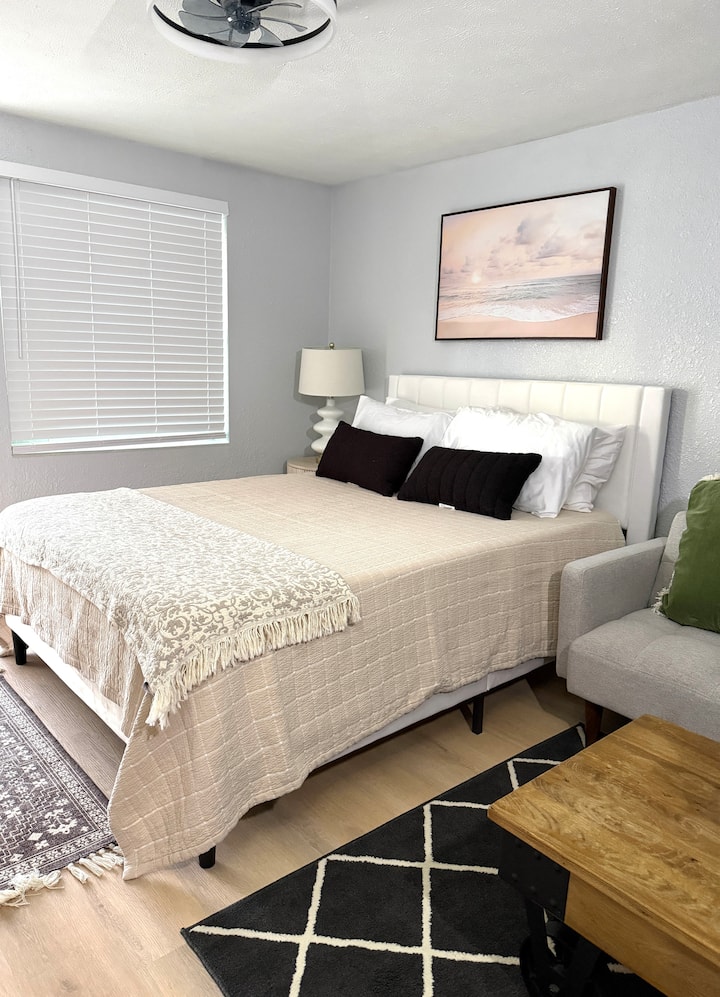 Sarasota Cozy Room - Siesta Key, FL