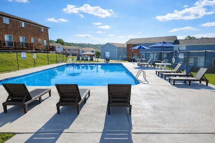 Huntington Homestead Haven - Barboursville, WV