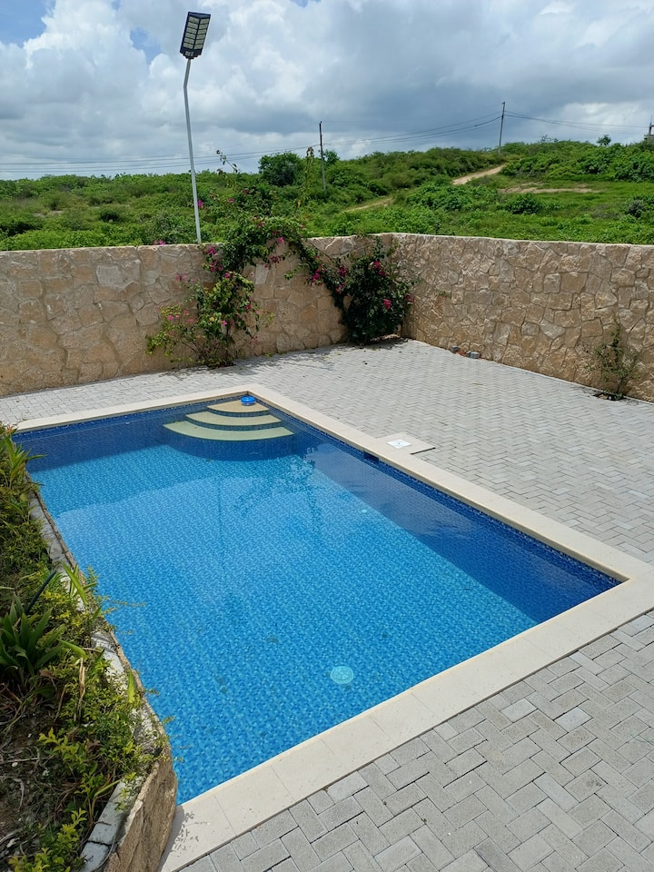 Dpto. Con Piscina Y Vista Parcial Al Mar - Punta Blanca
