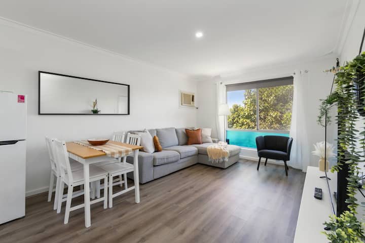 City & Lake Hideaway - Perth