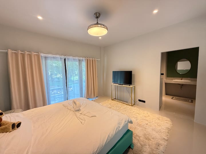 Tara Valley Family Room By The River - Phrao District