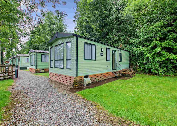 Bronze Premium 2 Bedroom Caravan, Slps 6, Parking - Windermere