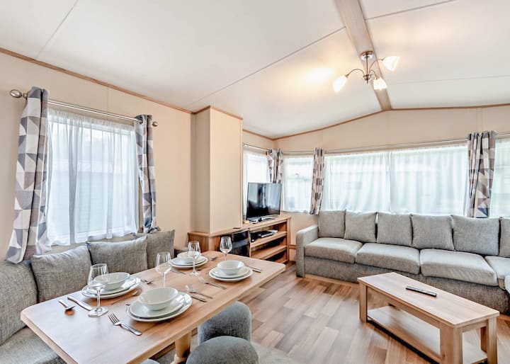Gold 2, Slps 6, Accessible, Parking - Porthcawl