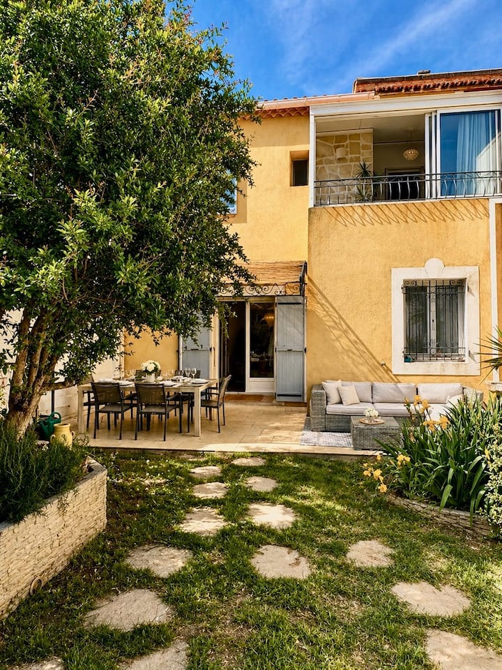 Charmante Maison De Village à 5 Min Des Calanques - Marignane