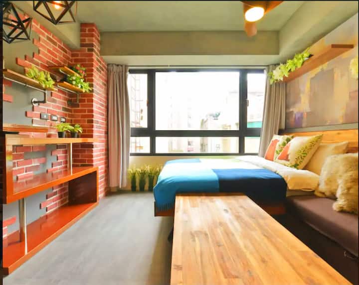 【西門中心】捷運1分鐘｜兩間相鄰獨立套房（最多12人）｜超高性價比・團體首選 - Taipei