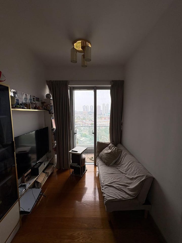 Fixed Contract For 1 Year, 2 Bed Rooms Apartment - Shenzhen