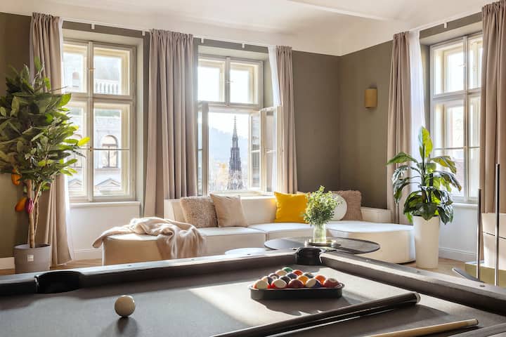 5br Soho Suites Old Town | Ps5 & Billiards | #B405 - Praga