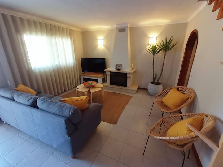 Casa Torreira_2 Suítes Em Condomínio Com Piscina - Torreira