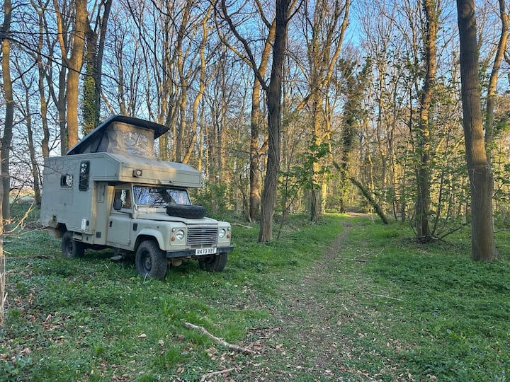 Monty The Land Rover Camper - Andover, KS