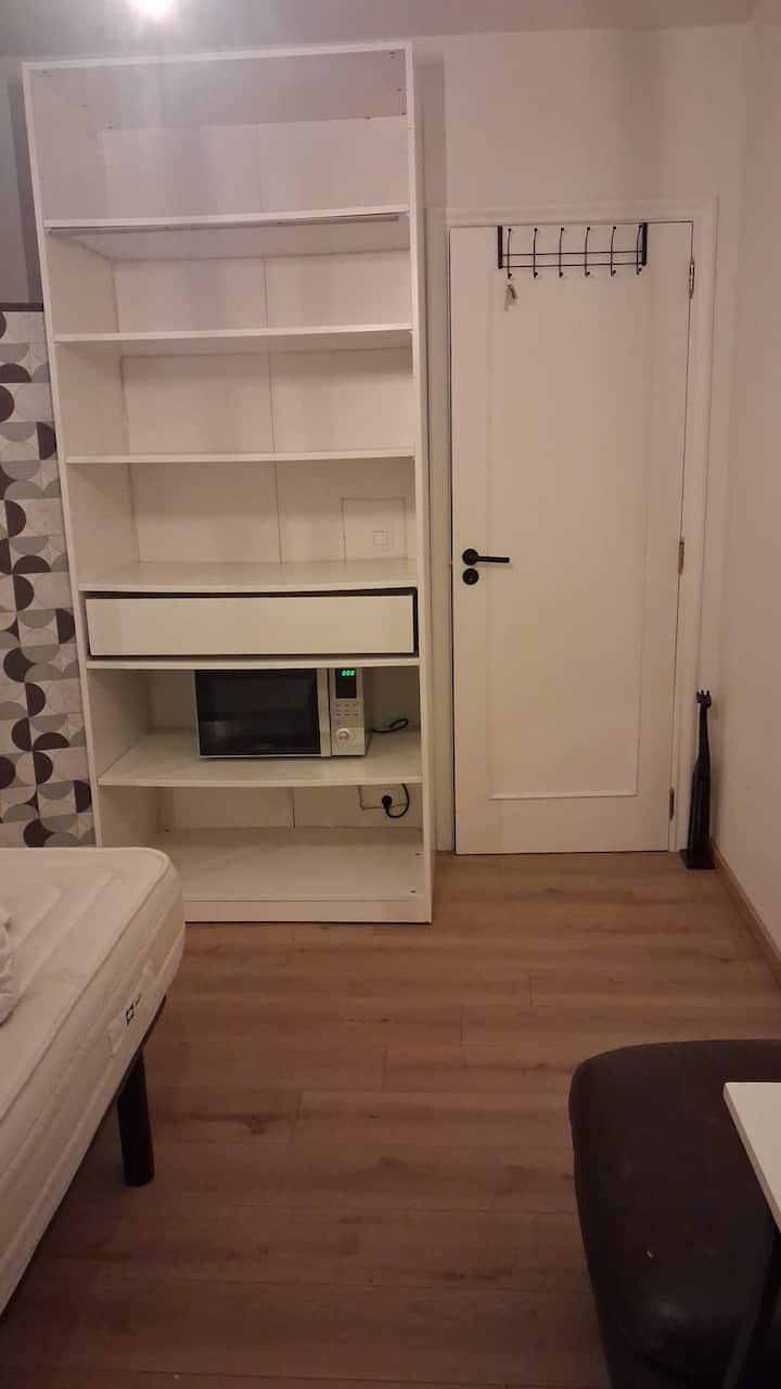 Belle Chambre Et Salle De Bain - Brussels