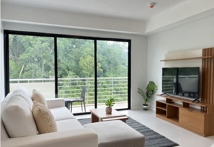 Serene Hillside 1 Bedroom With Pool & Forest View - Jamaica