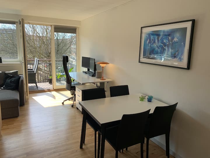 Quiet Apartment With Balcony Near Public Tranport - Copenhague
