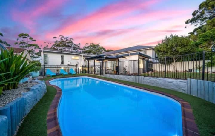 Beach & Bay Holiday House - Nelson Bay - Nelson Bay