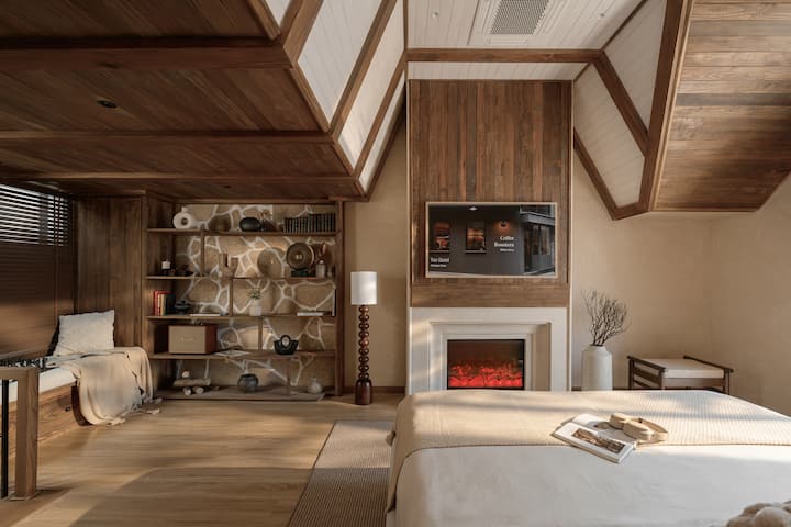 La Mer, 4brs, Center City , Peaceful - Vietnam